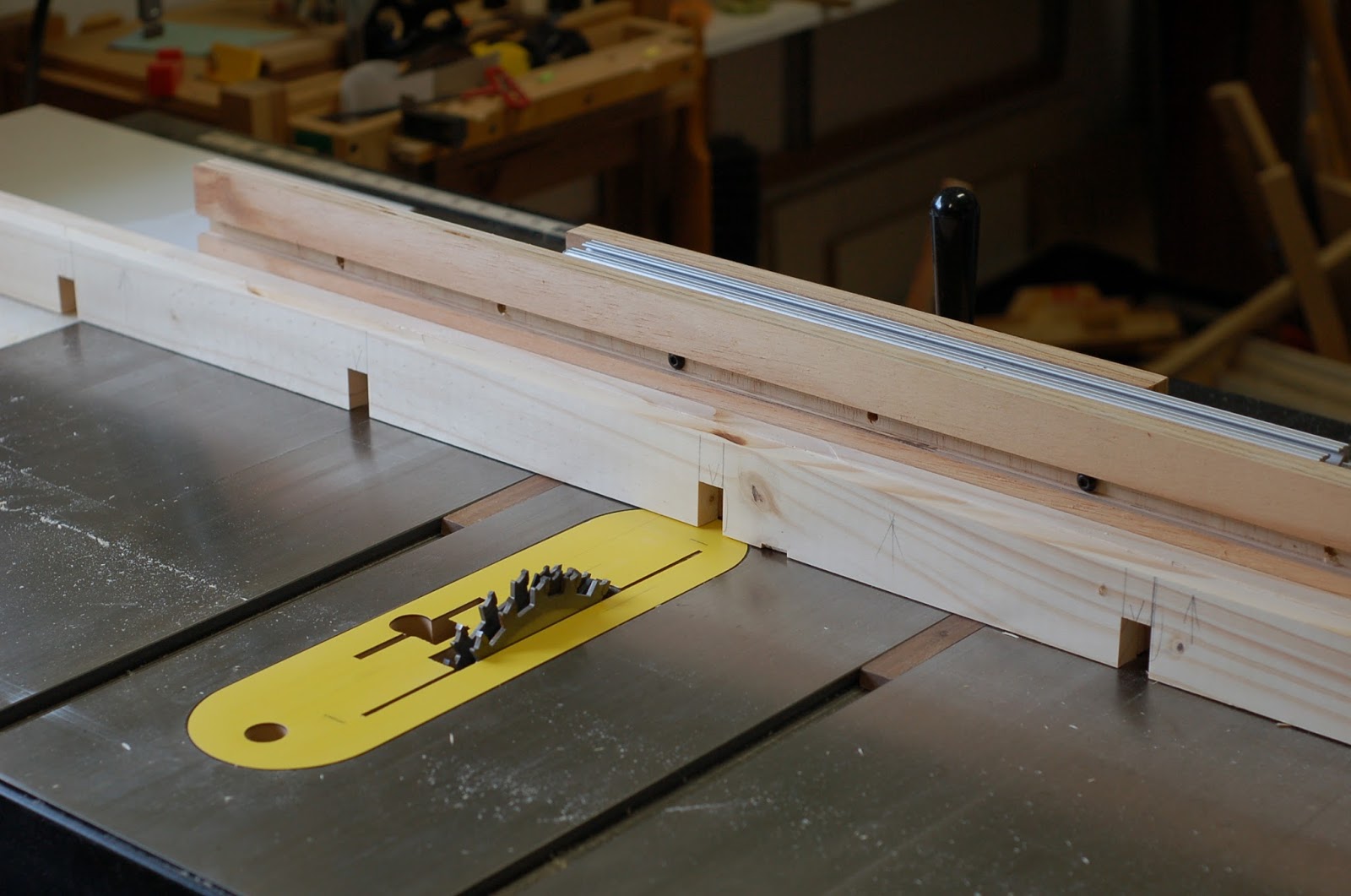 Woodworks Made Easy: Bedroom (Torsion box) Bench