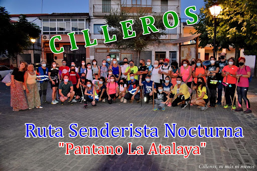 CILLEROS, NI MÁS NI MENOS: NOVIOS POSANDO