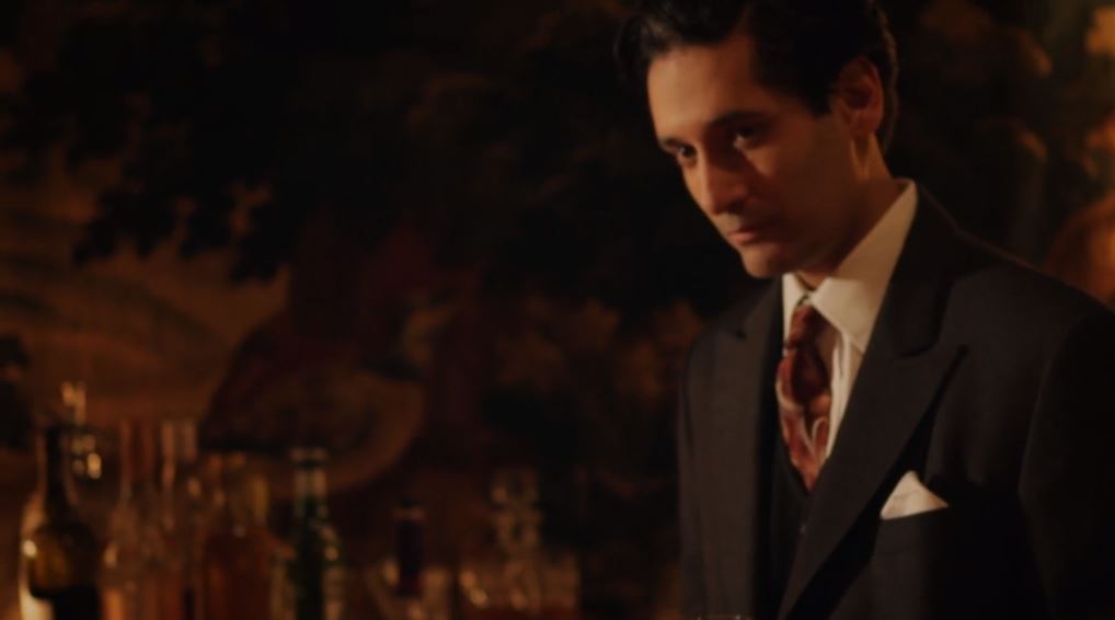 Hamlette's Soliloquy: "Hamlet" (2011)