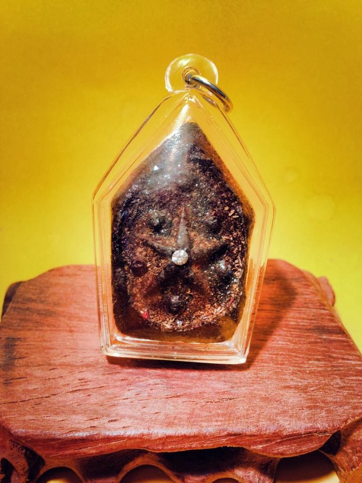 BestThaiAmulets.Com: Full Body Sarira Monk LP Pinak Khun Paen Lucky ...