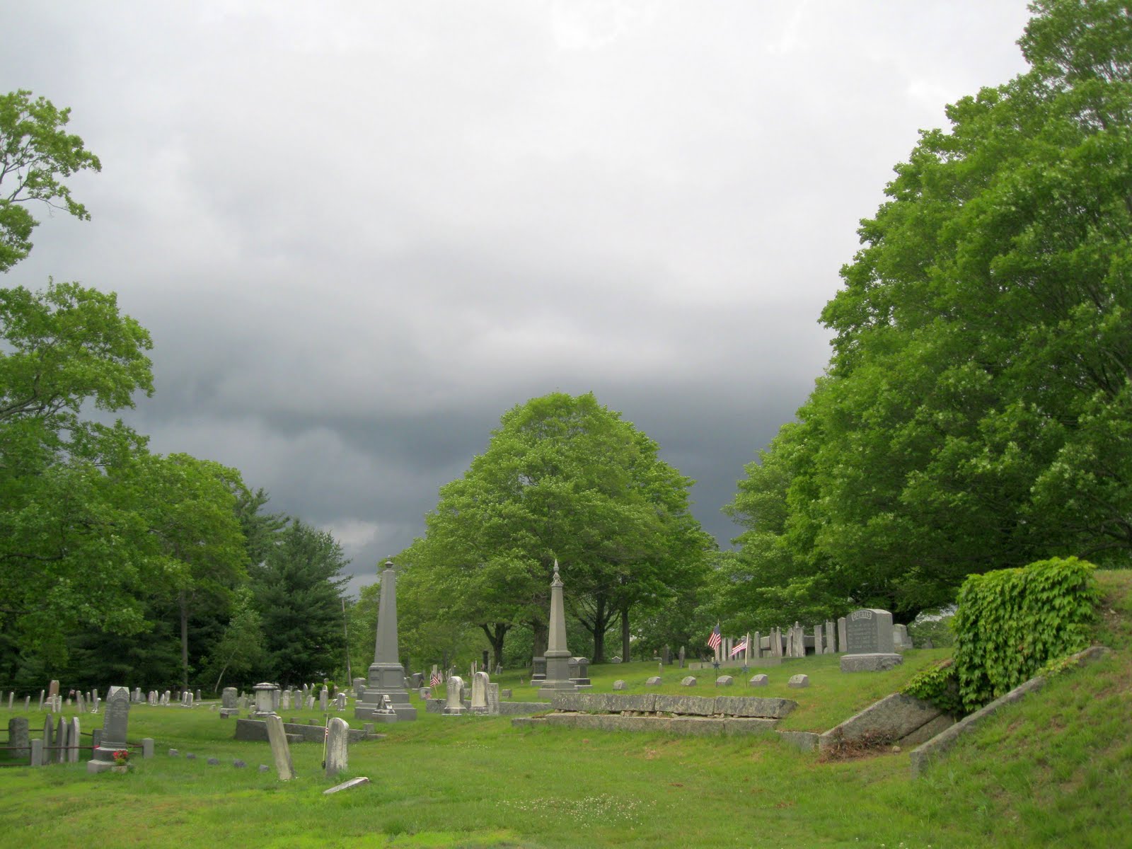 THE OLD COLONY GRAVEYARD RABBIT: HANOVER CENTER CEMETERY 17JUN 2011