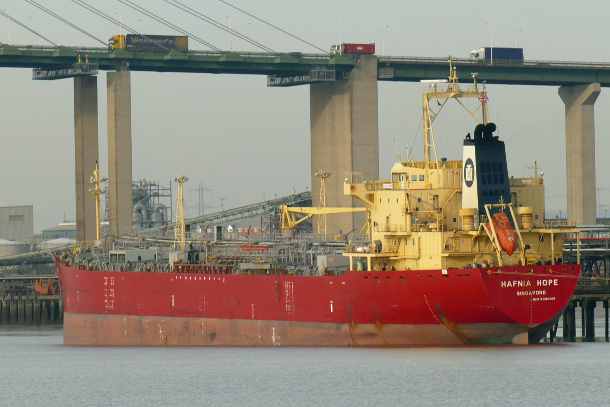 UK Shipping: HAFNIA HOPE on Navigator Terminal 05/12/2019