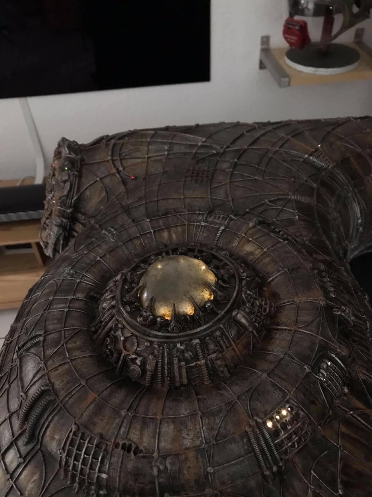 JIMSMASH ! ! !: BREATHTAKING ‘ALIEN’ DERELICT SHIP MODEL