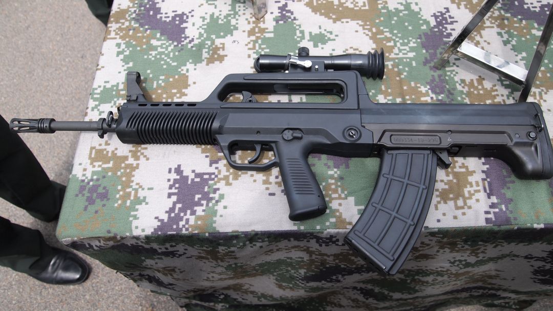 WARFARE Blog: NORINCO QBZ-95. A ousada independência chinesa.