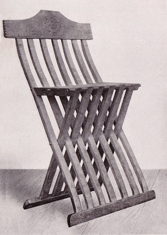 St. Thomas guild - medieval woodworking, furniture and other crafts: A ...