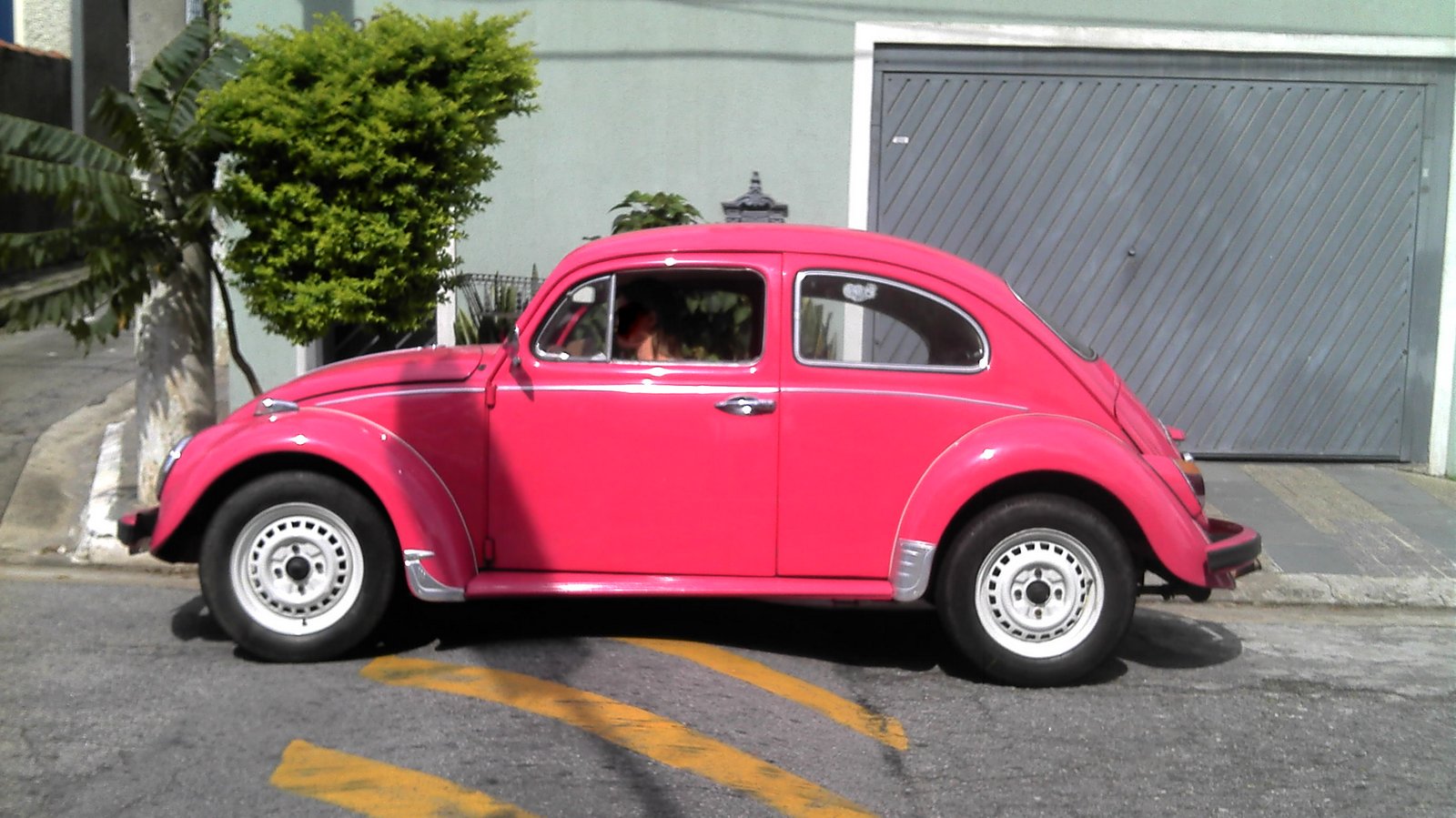 Henry Mobile Blog: True Colors - Fusca 1971 e Passat 1979