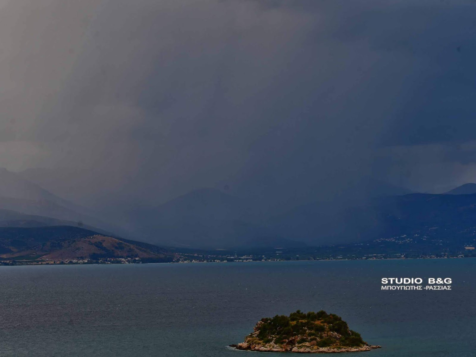Φωτογραφία: ΝΑΥΠΛΙΟ: ΕΝΤΟΝΗ ΒΡΟΧΟΠΤΩΣΗ.