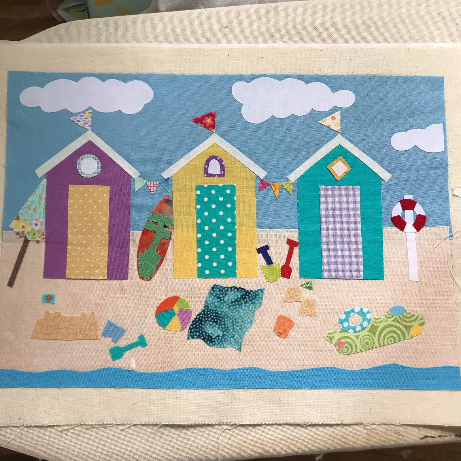 Mrs Moog Sews: Beach Huts Applique Pattern