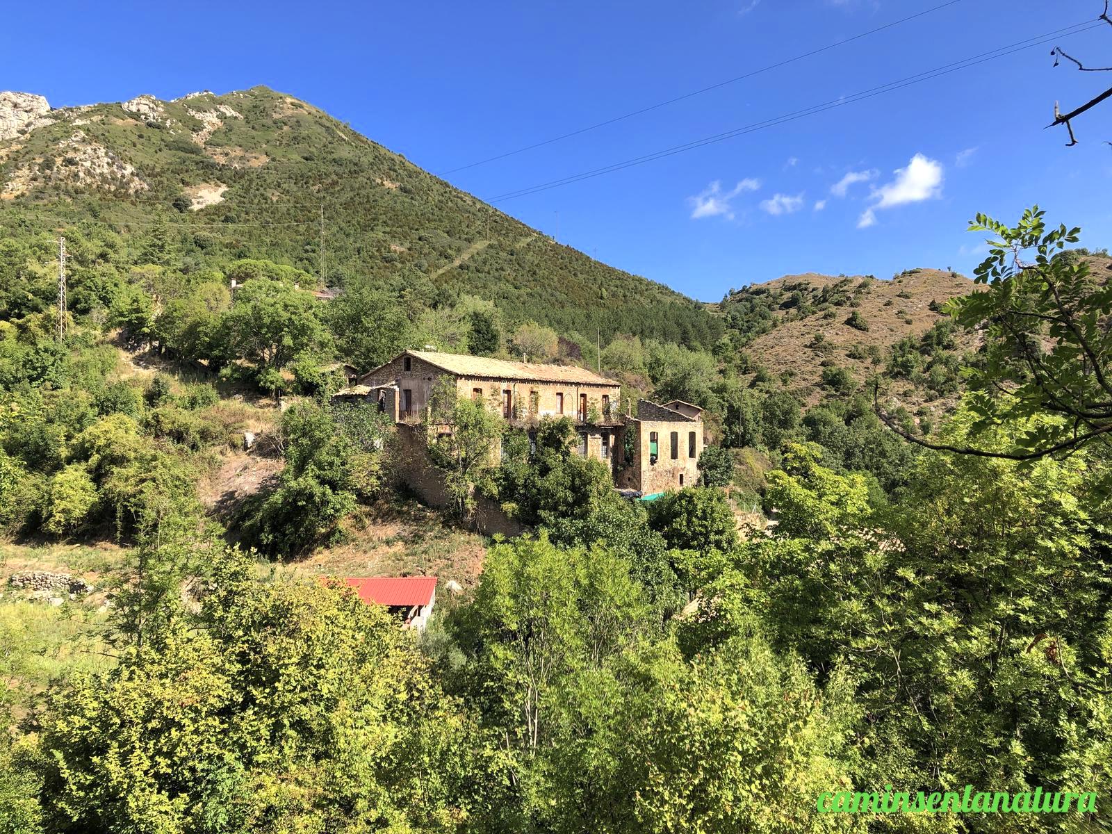 Berga - Cal Ninxo - Font del Bou - Santuari de la Mare de Déu de ...