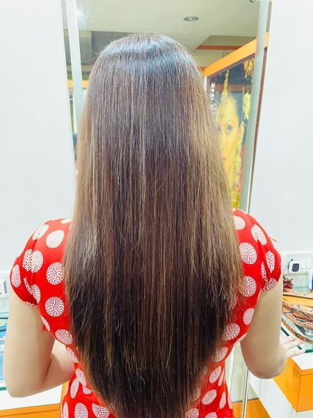 U shaped mid back length silky long hair - Village Barber Stories