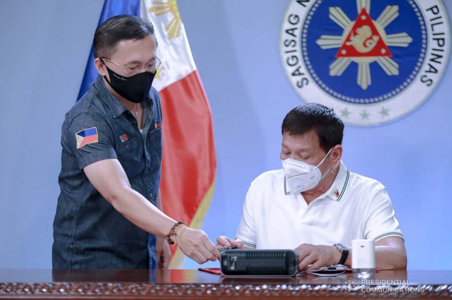 Duterte signs into law COVID-19 Vaccination Program Act