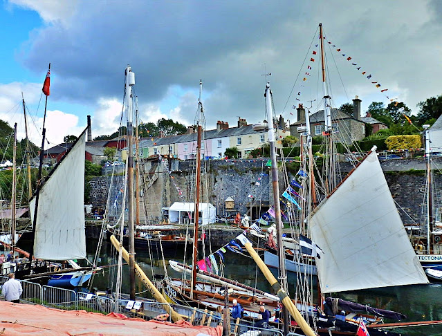 Mike's Cornwall: Boats, Ferries and other Crafts in the Villages ...