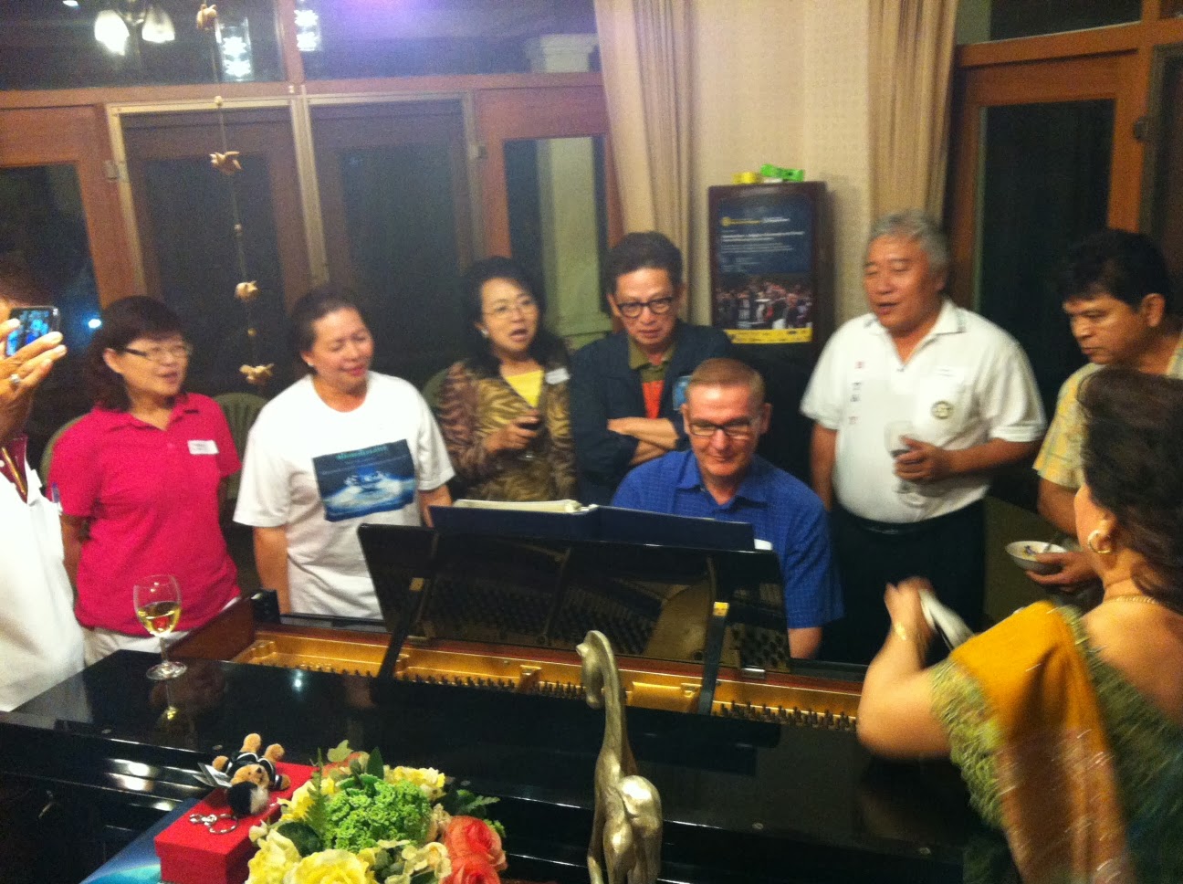 The.yRator.Club: Thank-You Party for Chartered members of the yRator ...