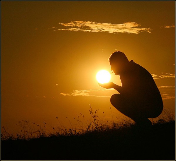 Forced Perspective Photography - Optical Illusion