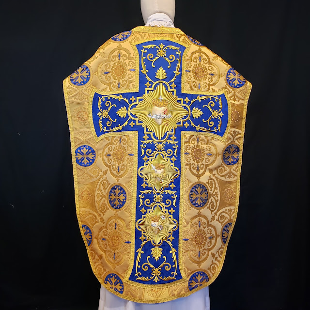 An FSSP Inspired Solemn Mass Set ~ Liturgical Arts Journal