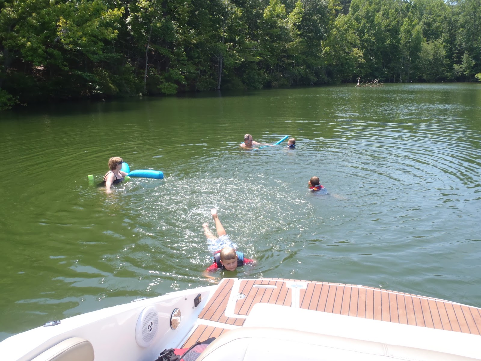 This is the Day!: All Day Boating on Lake Martin