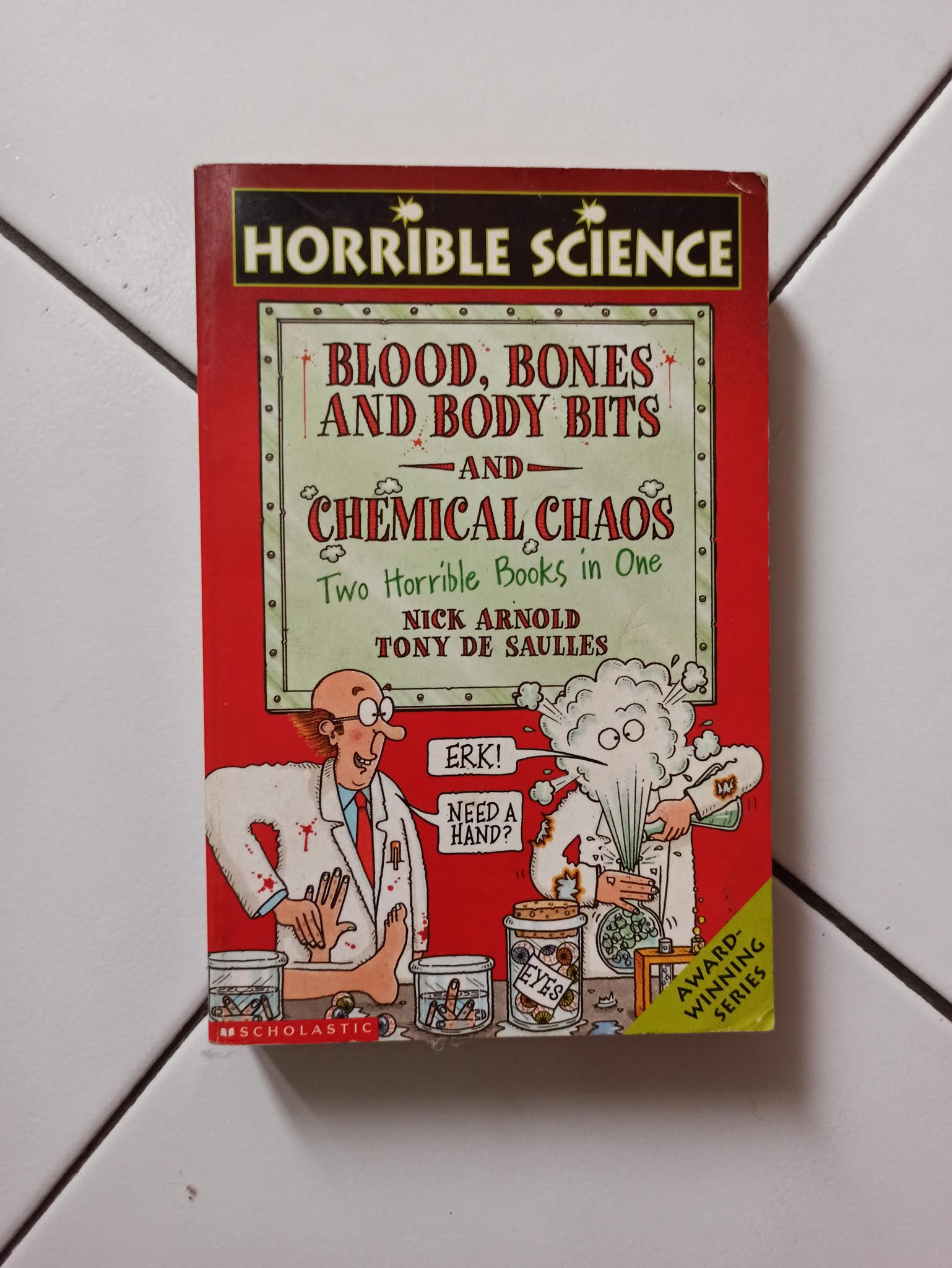 Buku Import Horrible Science: Blood, Bones And Body Bits And Chemical ...