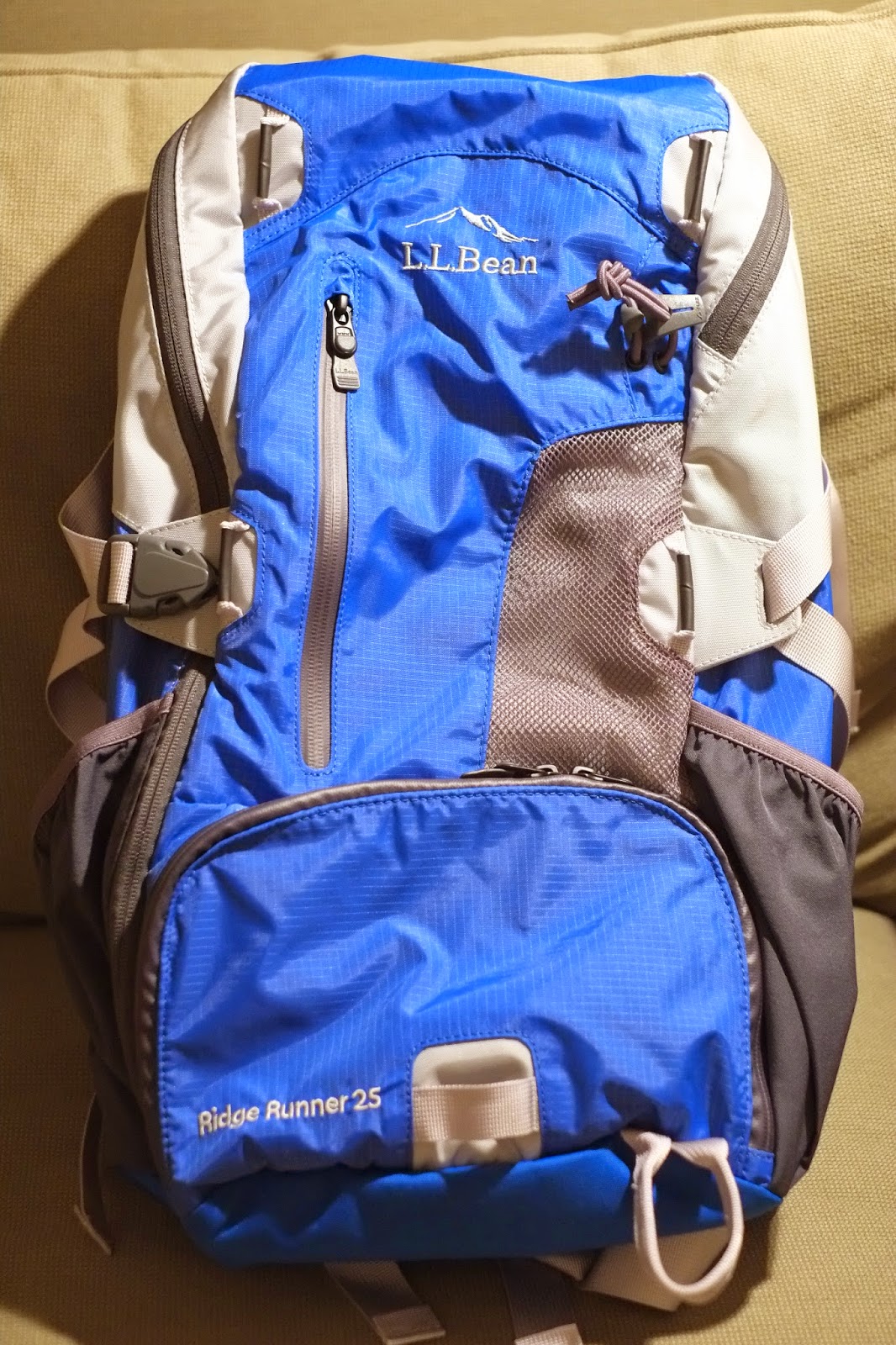 Video Review: LL Bean Ridge Runner 25 L $100 ~ Crossover Day Pack Reviews