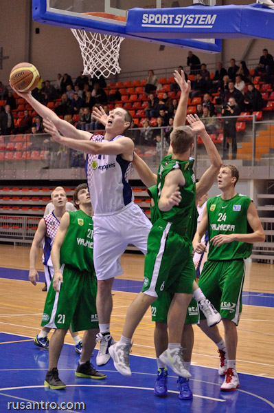 Krūmiņu duets atnes uzvaru @BKJelgava pār līgas līderkomandu @BKValmiera