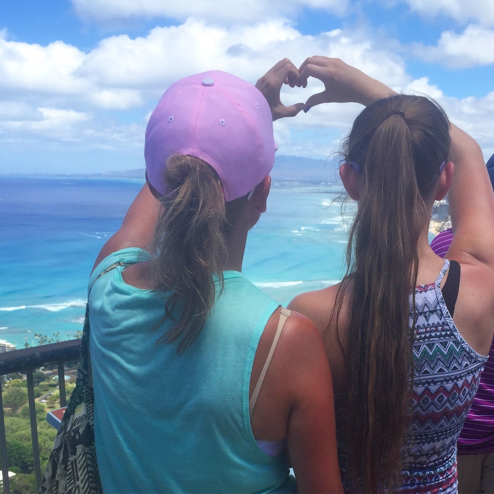 Waikiki Beach: The Ultimate Girl Trip Guide