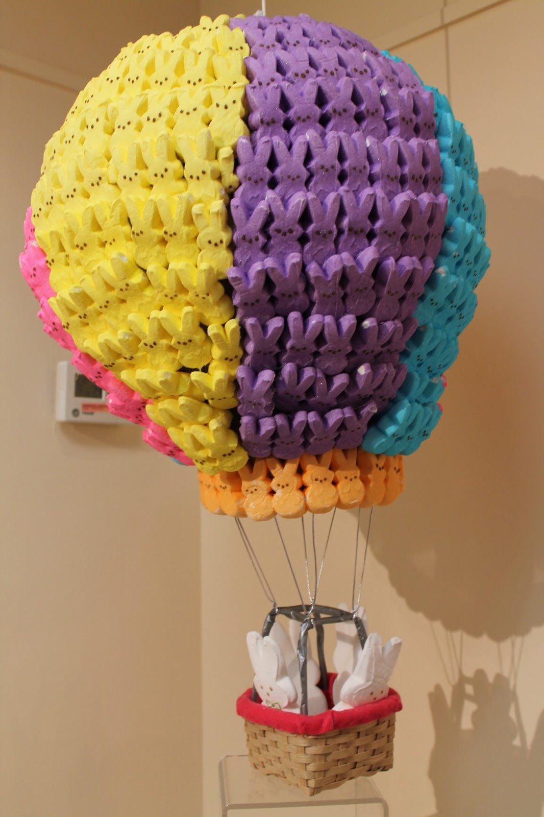 Elizabeth & Co.: The Peep Show 2013