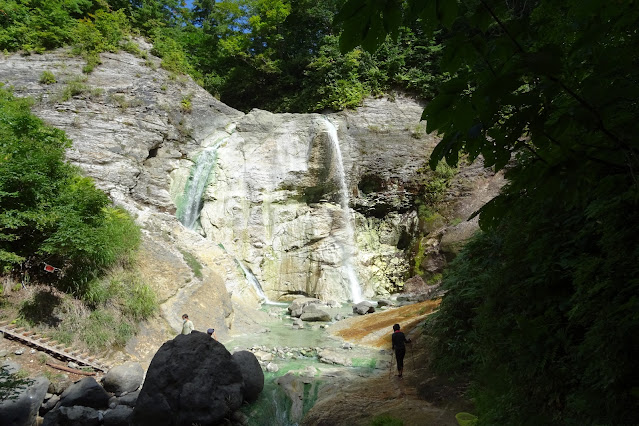 Onsen (Hot Spring) Addict in Japan