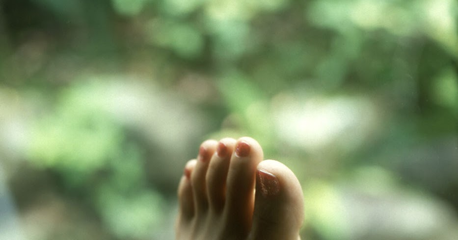 Cinderella's Foot: Feet (9)
