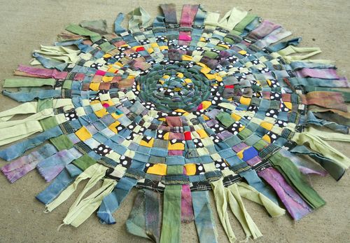 zarasbunda: Off-loom weaving