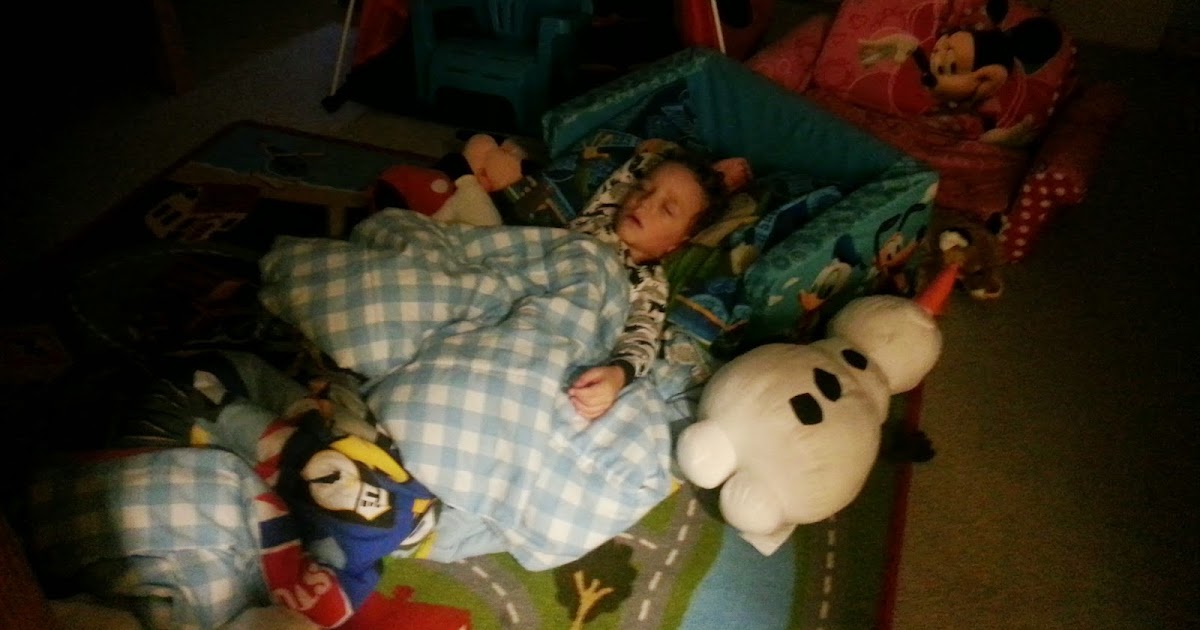 All Four Love: Do 3 Year Olds Teethe...and Other Bedtime Struggles