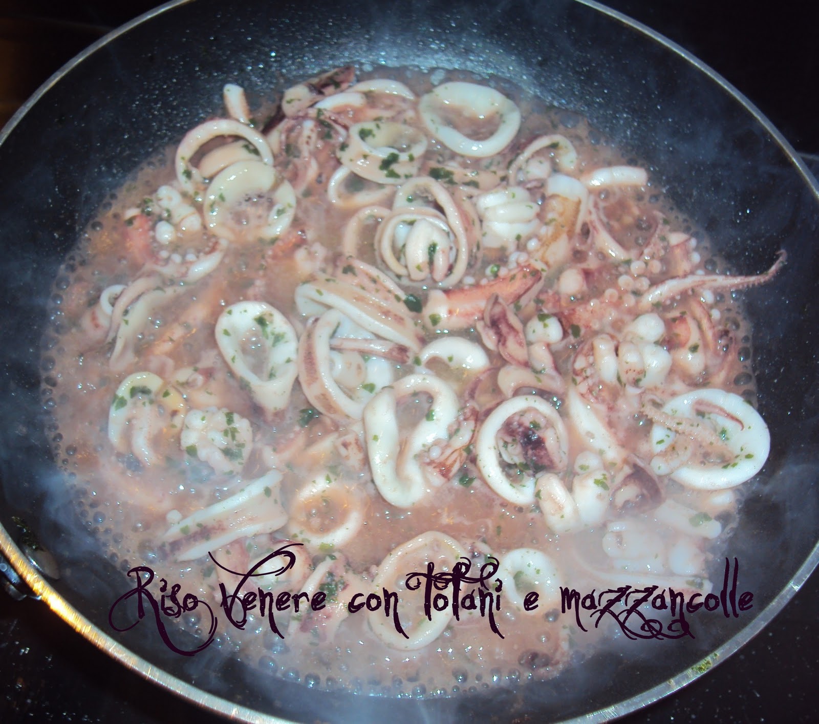 La cucina di zia Simonetta: Riso Venere con totani e mazzancolle