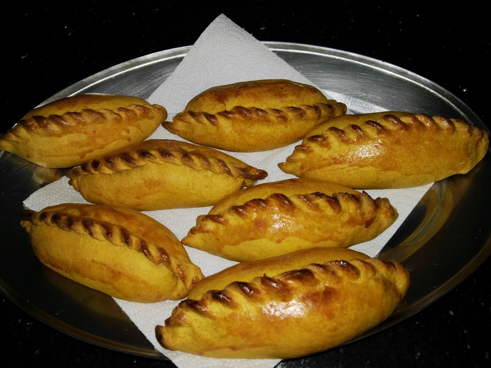 DELIKASERO: Salteñas bolivianas