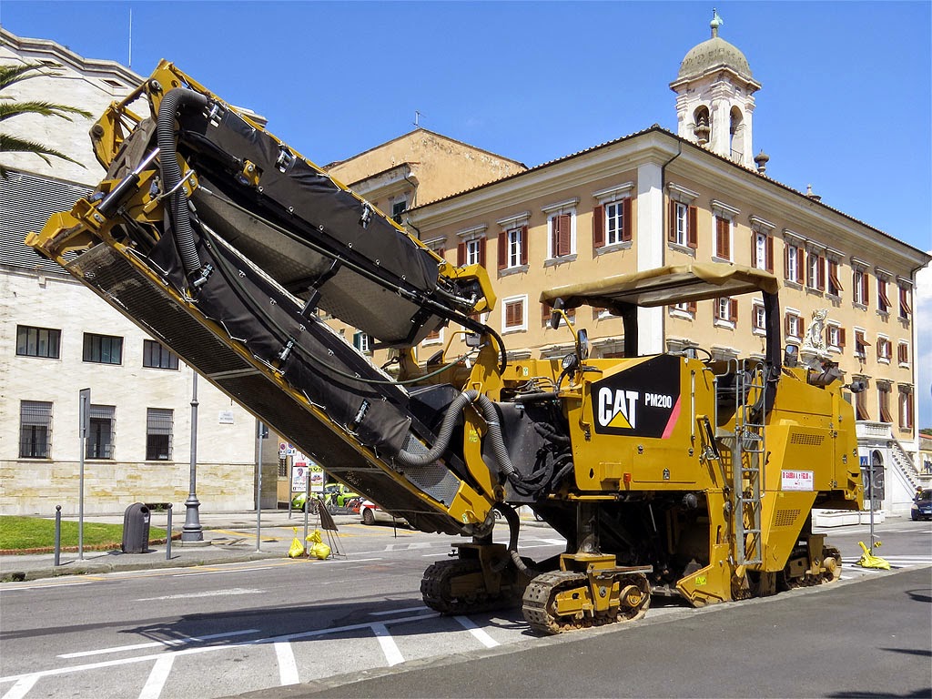 Livorno Daily Photo: Cold Milling Machines