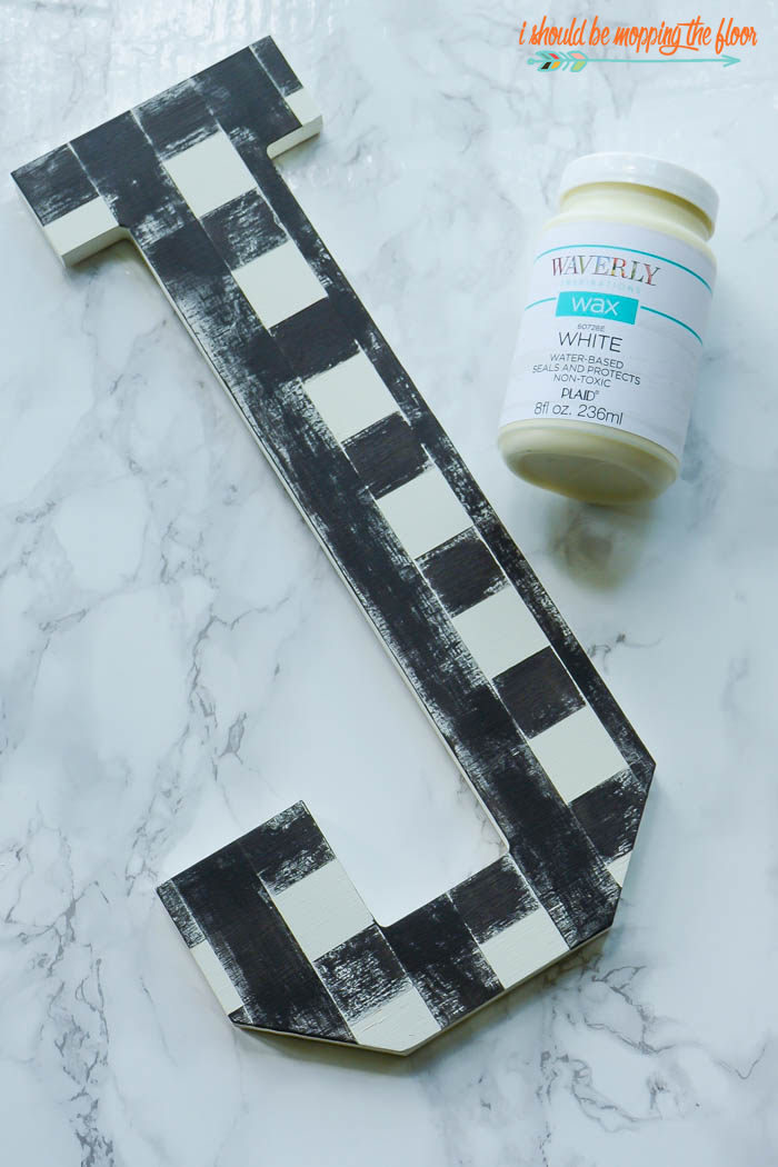 How to Paint a Buffalo Check Pattern | i should be mopping the floor