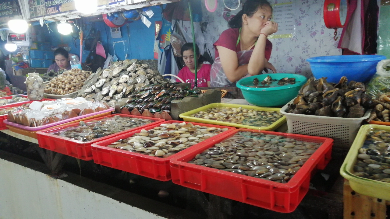 Hari Ng Larga: Sis Seafood Palutuan - Seaside Seafood Market - Pasay ...