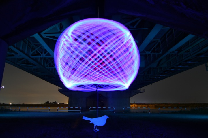 FUN GREEDY: Geometric Shapes in Light Painting