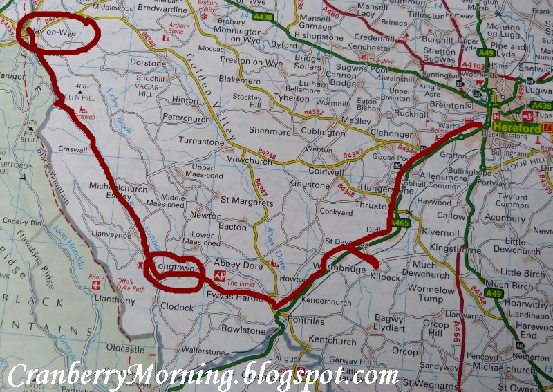 Cranberry Morning: Longtown Castle, Herefordshire - Anglophile Friday