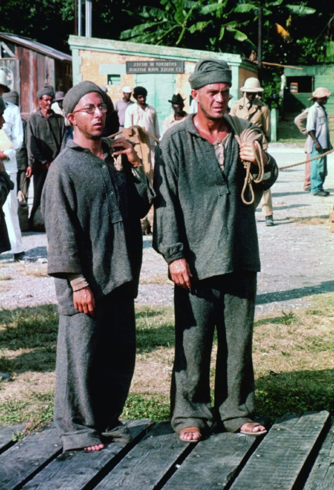 A Collection of 45 Fascinating Photos From "Papillon" Movie (1973 ...