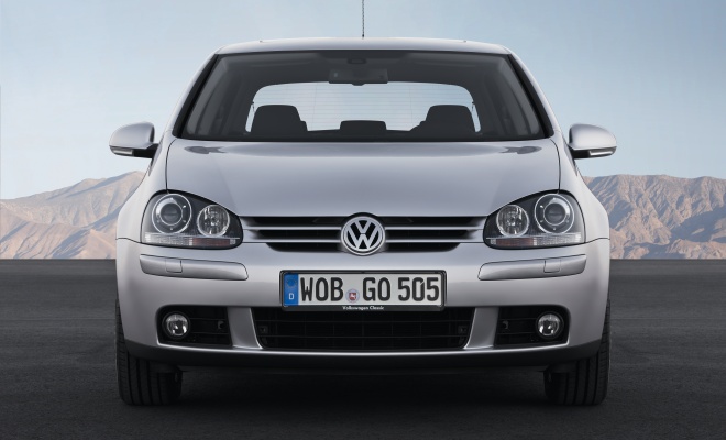 Sizing up the Volkswagen Golf, version seven