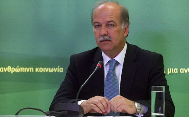 ΧΡΟΝΙΚΑ: ΠΑΡΑΙΤΗΘΗΚΕ ΑΠΟ ΒΟΥΛΕΥΤΗΣ ΤΟΥ ΠΑΣΟΚ Ο Γ. ΦΛΩΡΙΔΗΣ