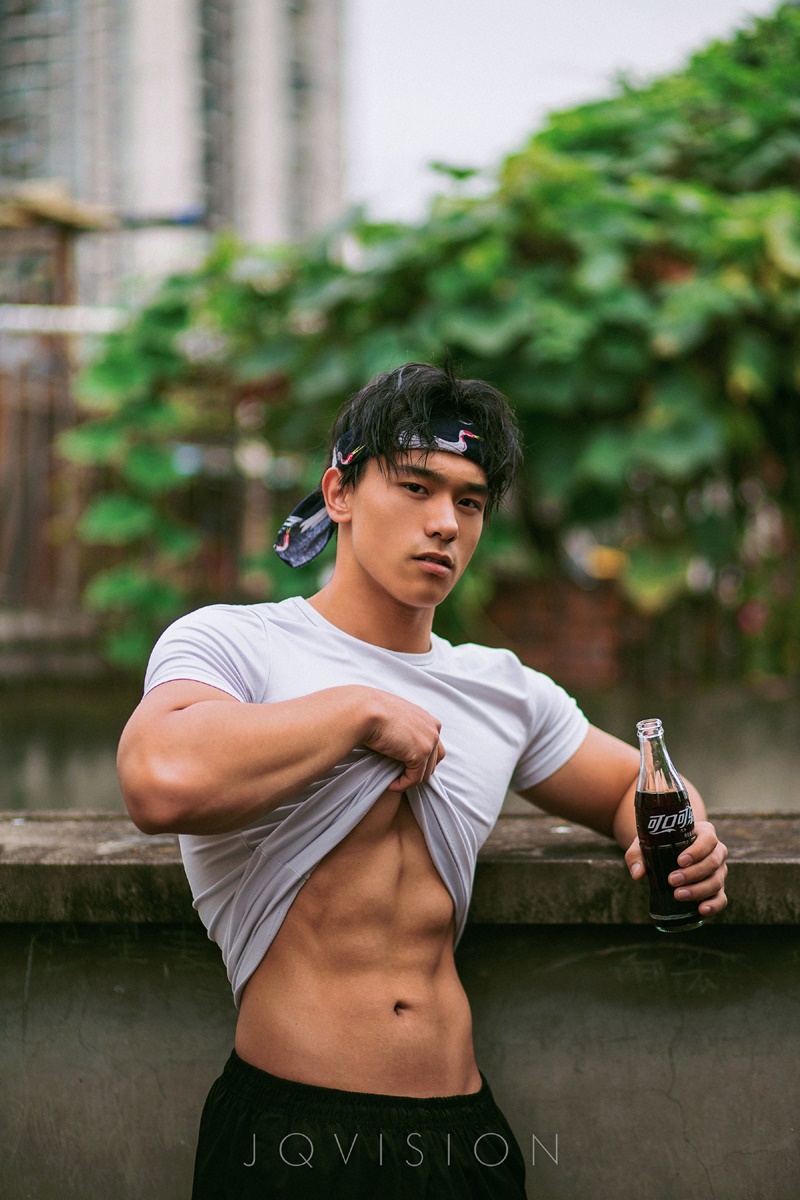 Grand Boyzone: 小励律 for JQ Vision