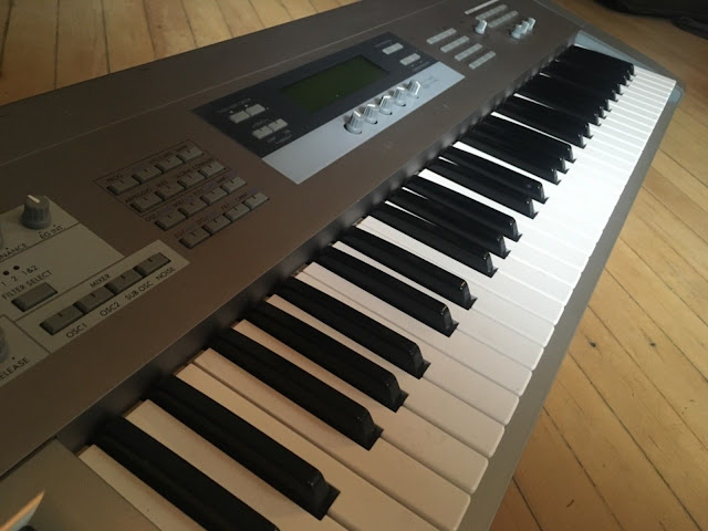 MATRIXSYNTH: Korg Z1 Synthesizer