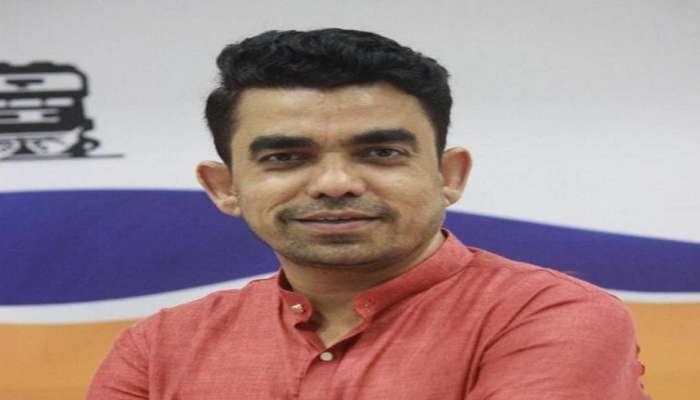 MNS Leader Gajanan Kale booked for harassing wife