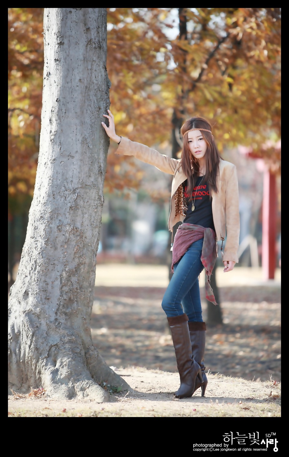 KONTES SEO: Yoo Ha Na - Autumn Leaves Story Portrait