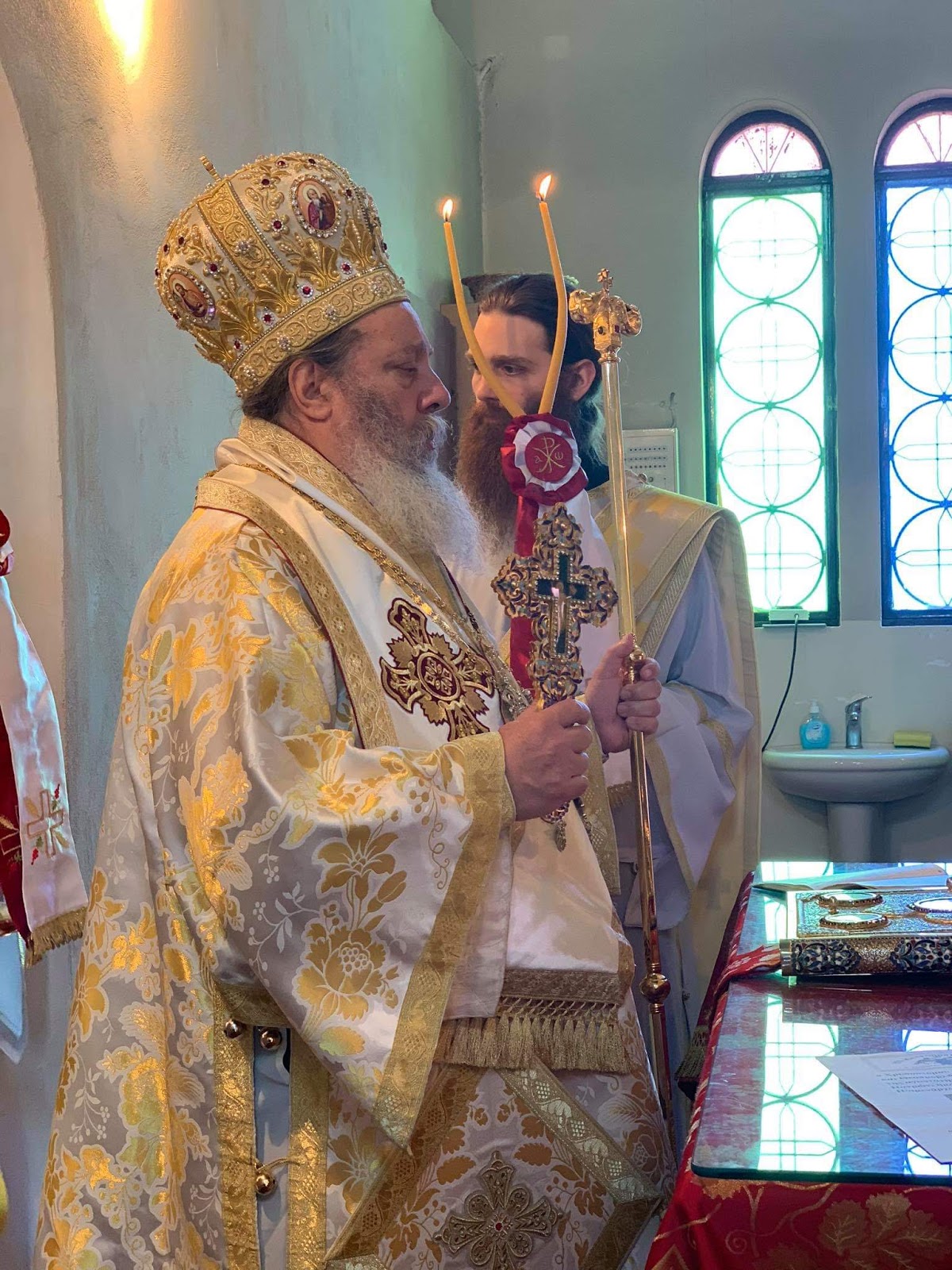 Θεοφιλέστατος Επίσκοπος Κερνίτσης κ. ΧΡΥΣΑΝΘΟΣ: Ο ΕΠΙΣΚΟΠΟΣ ΚΕΡΝΙΤΣΗΣ ...