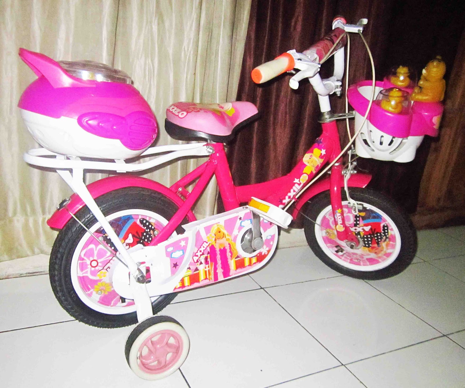 Taranokanai: SEPEDA BARU UNTUK SI KECIL