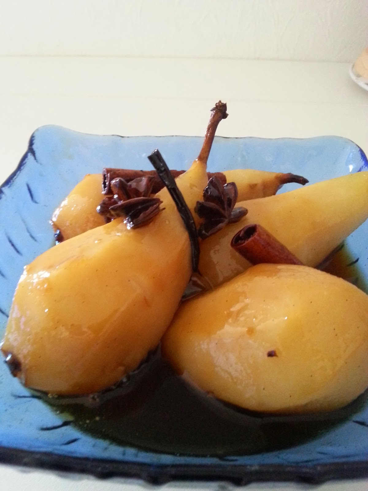 Un jour en cuisine: Poires au sirop d'érable