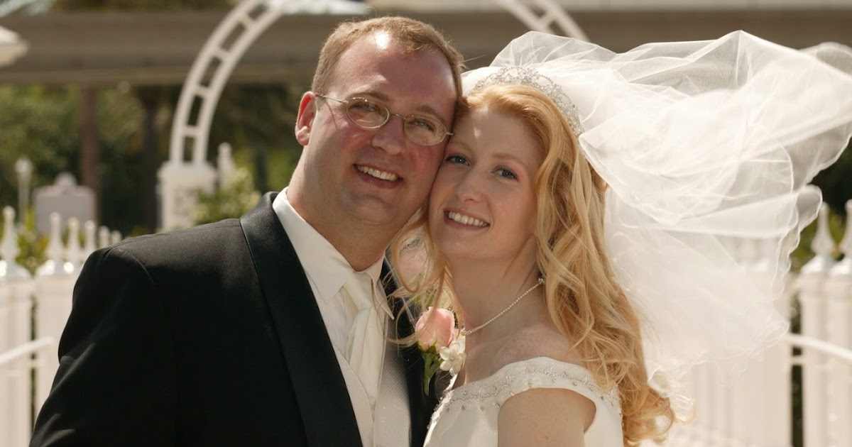 Growing Up Disney: Disney's Fairy Tale Weddings: Photos You Just Can't ...