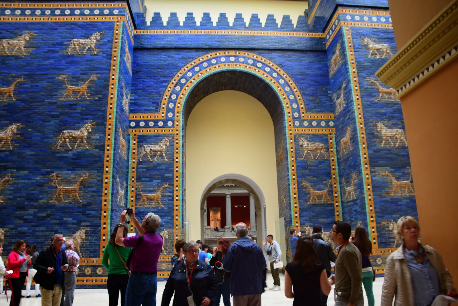 socalgalopenwallet: The Ishtar gate