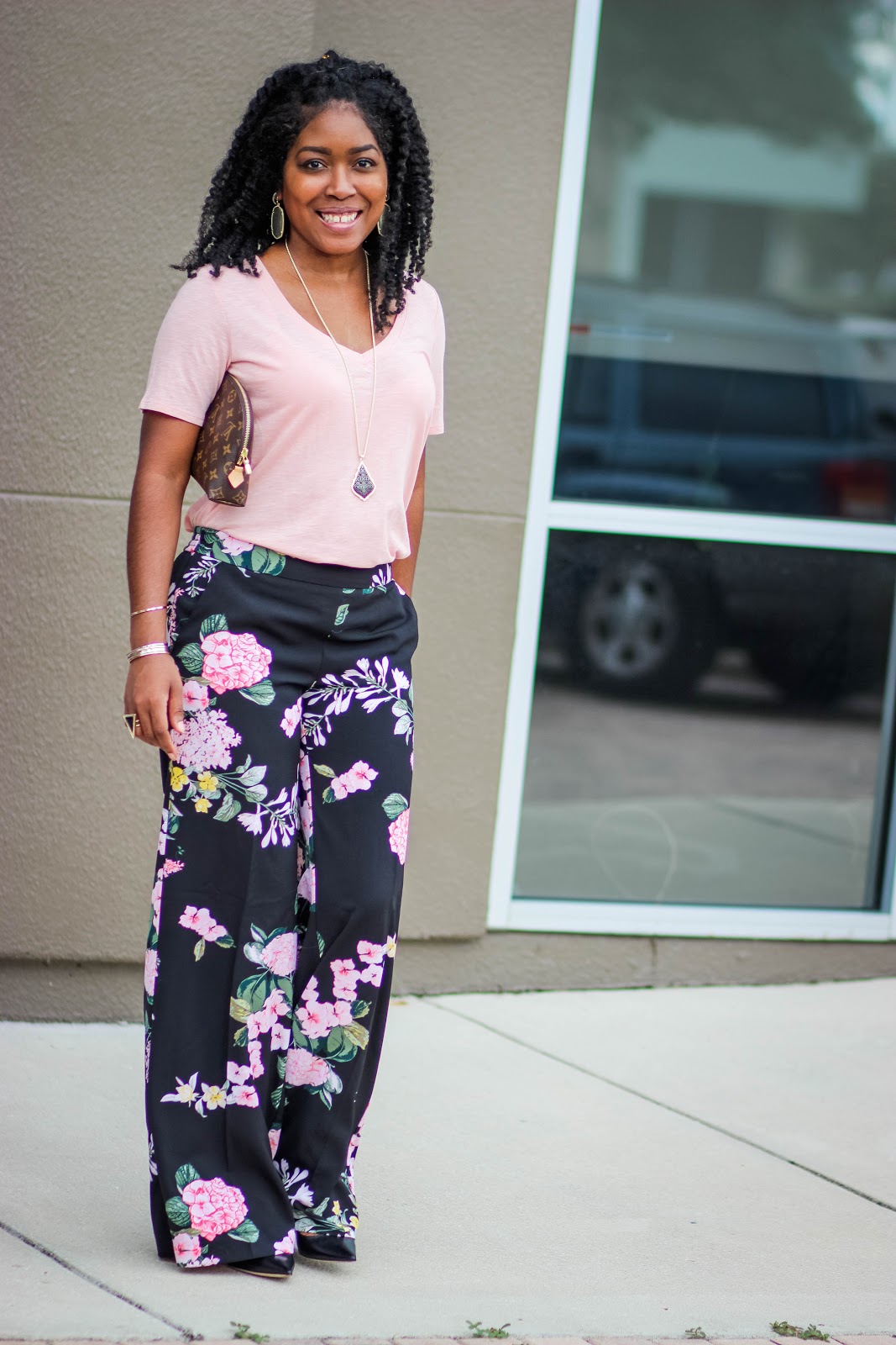 Downtown Girls Night: Palazzo Pants + Relaxed V-neck + Jimmy Choo ...
