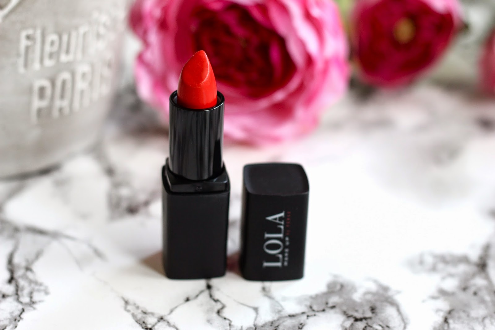 A Red Lip for Pale Skin | LOLA Lipstick in Chilli Red ~ Pixi Picks